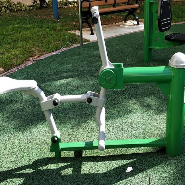 Outdoor Gym Equipment with Star-Picker