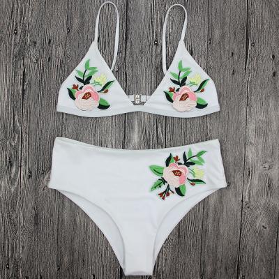 China Wholesale and Retail 2018 Women Sexy White Floral Print Bikini Set for sale