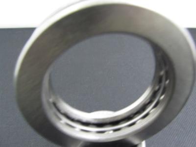 中国 ボール ベアリング 51202 15*32*12 mm の単一の方向 32mm 外の直径を押し出して下さい 販売のため