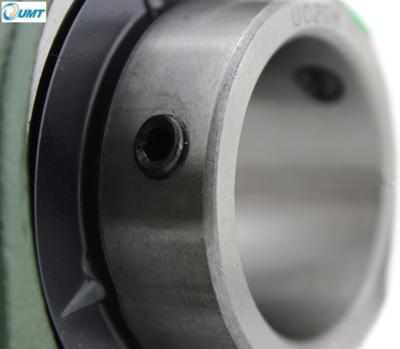 China 25*34.5*115 mm Combine Harvester,Agricultural machinery, fan, textile, food, mining etc. Pillow Block Bearing UCF205 for sale