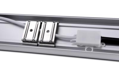 China Warm White LED Batten Lights 600m 20W Suspended Installation With PC Milky Cover for sale