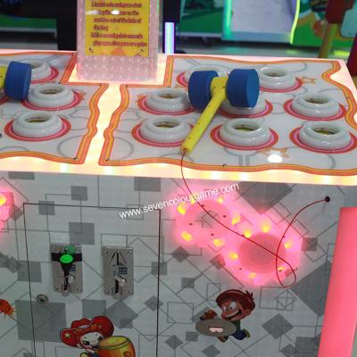 Cina Serie Kid Coin Operated Hitting Game Machine per Game Center 2 Player Entertainment in vendita