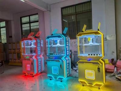 Cina Macchina di gioco a presa di conigli spaziale impermeabile a monete per le esigenze dei clienti in vendita