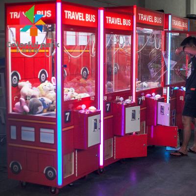 Cina Parco colorato Mini Claw Grabber Machine Coin Operato Tiger Claw Machine giocattolo per gioco arcade in vendita