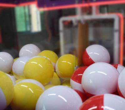 中国 娯楽ゲームセンター 適正 CE 証明書 空き カプセル 人形機 クレーン 爪ゲーム機 販売のため
