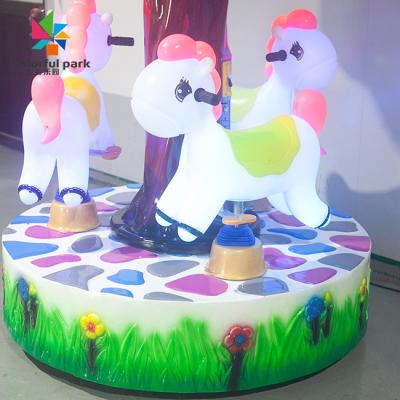 Cina Carosello in fibra di vetro per 3 giocatori Mini Merry Go Round Game Machine in vendita