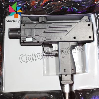 Cina Coin Operated Entertainment Arcade Cabinet Gun Shooting Game Machine al Colorful Park in vendita