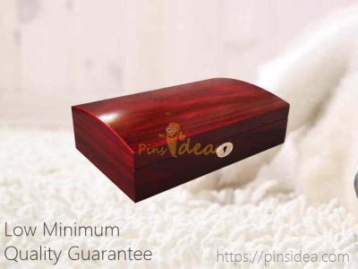 China Good Quality Luxury Archered Lid High Gloss Cherry Color Pet Memorial Wooden Keepsake Urn Box with Lock, Small Order for sale