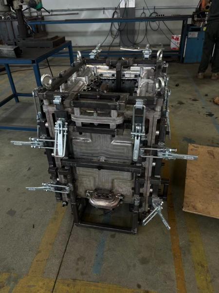 Quality Professional Custom Rotomized Aluminum Mold Surface Polishing for Diverse Shapes for sale