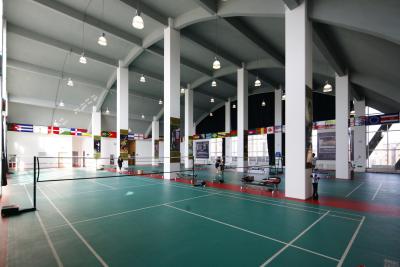 Cina PS8500 Polyaspartic elastico dell'interno Polyurea che pavimenta cappotto medio in vendita