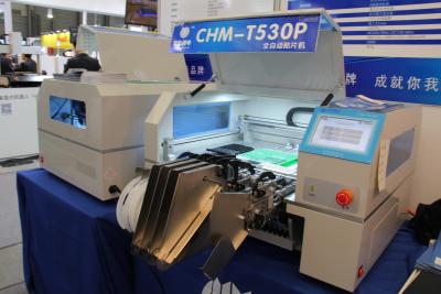 中国 送り装置、表面の台紙の技術が付いている CHMT530P SMT の一突きそして場所機械 販売のため