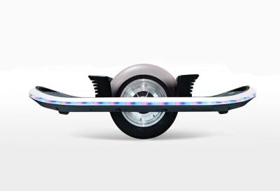 Cina Motorino elettrico dell'equilibrio di auto di alta sicurezza, singolo pattino della ruota con il rullo intelligente in vendita