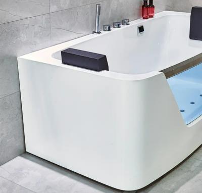 Cina Idromassaggio contemporaneo vasca idromassaggio altezza 620 mm per alleviare lo stress in vendita