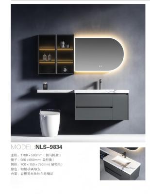 中国 ヴィンテージバスルーム衛生陶器 クラシック真鍮レインシャワーヘッド 温水と冷水用 ソフト＆ポーズ機能付き 販売のため