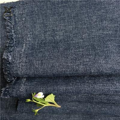 China 175GSM Soft Flow 250D Polyester Cation ATY Garens Geweven Haringbone Stof voor Down Jackets Te koop