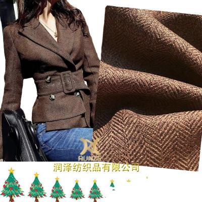 China 300D*320D 325GSM Heringbone Gewebe, einfach gefärbt, Gewebe für Bekleidung zu verkaufen
