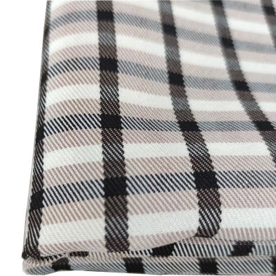 Cina Stoffa di twill in stile a piastre 100% di poliestere per abiti e abiti di peso medio in vendita