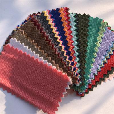 Cina Tessuto minimatt RPET tessuto per uniformi scolastiche di peso medio, in poliestere al 100% in vendita