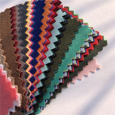 Cina Tessuto minimatt RPET tessuto per uniformi scolastiche di peso medio, in poliestere al 100% in vendita