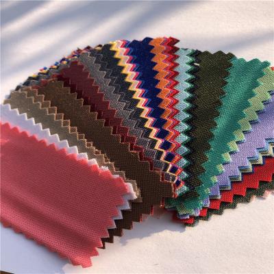 Cina Tessuto minimatt RPET tessuto per uniformi scolastiche di peso medio, in poliestere al 100% in vendita