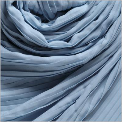 Cina Larghezza 145cm Nero puro, tessuto di chiffon semplice e morbido, adatto per abiti da donna. in vendita