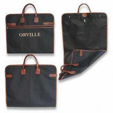China 420D Polyester Suit Cover Garment Bag with Embroider Printing for sale