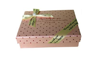 China Pink Elegant Recycled Cardboard Gift Boxes for Chocolate Packaging for sale