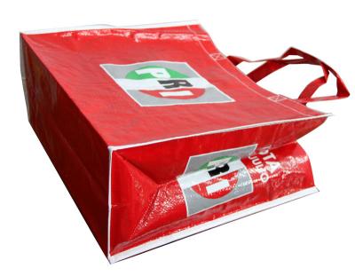 China OEM Waterproof PRI Red Woven PP Shopping Bags With White Binding Edge for sale