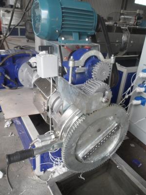 China PP / PE Recycled Non-Woven Granule Plastic Extrusion Machine , Film / Flakes Pellet Extruder for sale
