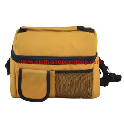 China Durable polyester yellow built lunch bag , drink cooler bag for sale