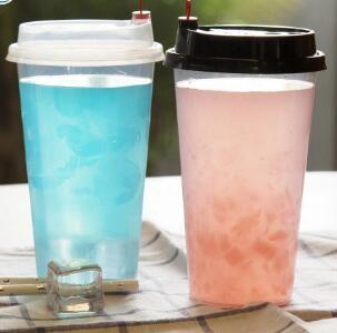 중국 17OZ 둥근 흰색 플라스틱 PP 컵 유스 음료 커피 보바 차용 일회용 컵 판매용