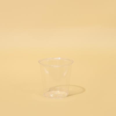 Cina Tazze di plastica trasparenti da 3 oz Tazze di plastica rotonde per succo personalizzate in vendita