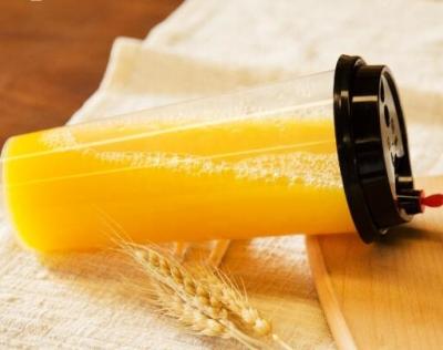 Cina Coppa rotonda di PP usa e getta con coperchio per un facile trasporto in vendita