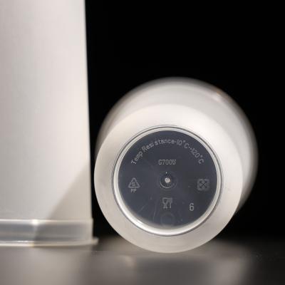 Cina Coppa di plastica trasparente in PP per bevande e caffè con coperchio piatto o a cupola in vendita