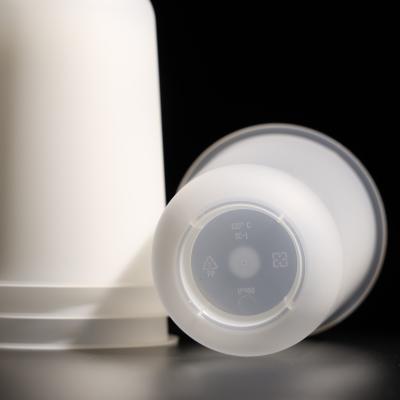 中国 オーダーメイド ロゴ プラスチック PP カップ フラット/ドーム 蓋 冷汁 販売のため