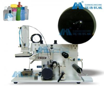 Cina Attrezzatura d'etichettatura della bottiglia automatica dei semi, etichettatrice della bottiglia del piano d'appoggio in vendita