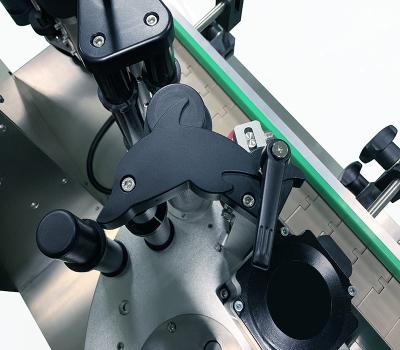 Cina Etichettatrice della bottiglia automatica potente, etichettatrice dell'autoadesivo della bottiglia in vendita
