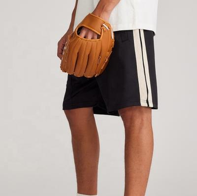 China Sommer 2024 Männer Polyester Gym Running Side Streifen Sweat Shorts im Grundstil zu verkaufen