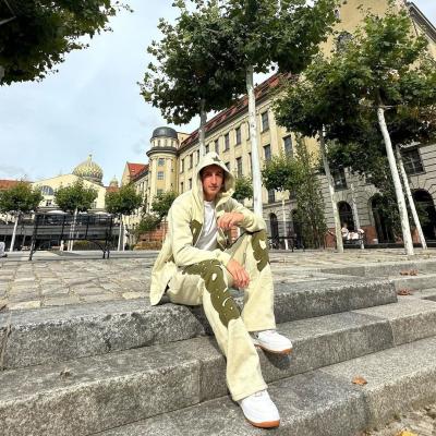 China Custom oversized zon vervaagde noodgevallen zip up geborduurde patch hoodie set Te koop