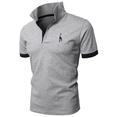 Cina Metodi di stampa personalizzati Camicie da polo da uomo ricamati da cervo per lo stile casual estivo in vendita