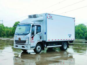 China 4X2 Automatic Refrigerated Truck for Fresh Fruit Delivery for sale