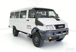 China Anti-Riot Patrol 14 Passengers Personnel Carriers for sale