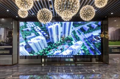 China HD Indoor SMD2020 LED Grille Screen P3.9 P7.8 Verplaatsbaar LED Video Wall LED Display voor Verhuur Stage Te koop