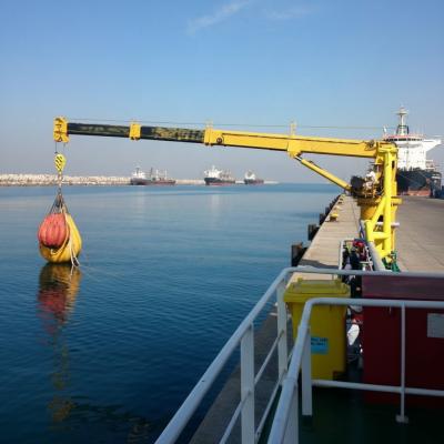 China CCS BV Indonesia Singapore Marine Deck Crane Davit Crane Telescopic Boom Slewing Crane 5t for sale