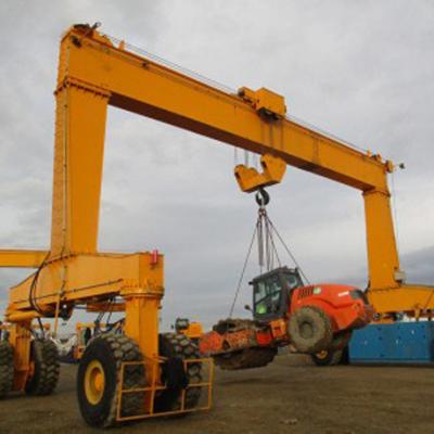 China Port Container Lifting 40 Ton 45 Ton Straddle Carrier Rtg Crane Rubber Tyred Gantry Crane 20 Ton Price for sale