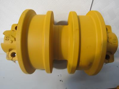 China Track roller DF for Bulldozer  T140 for sale