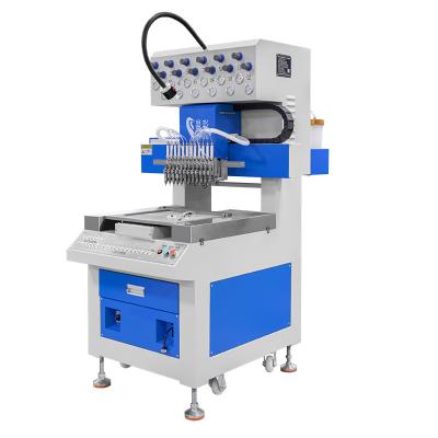 Cina 12 Color Automatic Dripping Machine per la produzione di etichette in PVC morbido in 1230*1000*1580mm in vendita