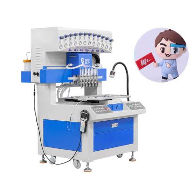China Wettbewerbsfähige 12 Farben Kunststoff Gummi Maschinen Weiches PVC Silicone Sandalenherstellung Maschine for sale