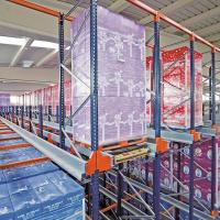 China Cold Storage Radio Shuttle Rack Freezer Warehouse Pallet Racking System Subzero Temperature Stable Operation for sale