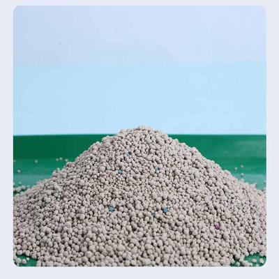 China Premium Bentonite Clay Cat Litter Superior Clumping Odor Control Absorption Pet Products for sale
